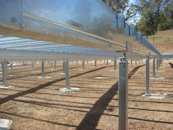 Ready for deck to connect to perimeter bearers - Spantec