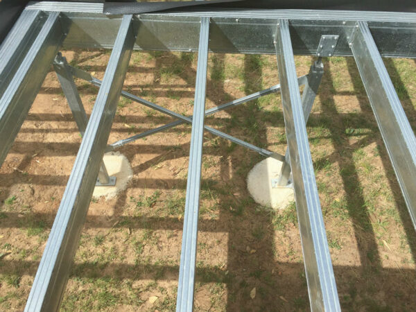 bracing under boxspan floor - Spantec